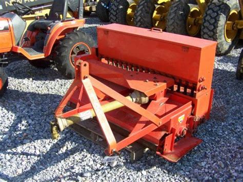 Jacobsen 548 3pt Offset Slit Seeder For Tractors