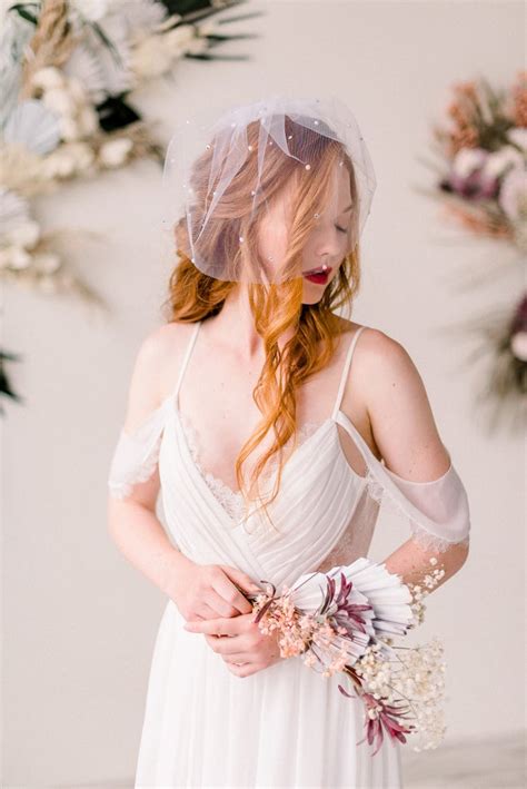 What Is A Blusher Veil 7 Styles To Inspire You Emmaline Bride