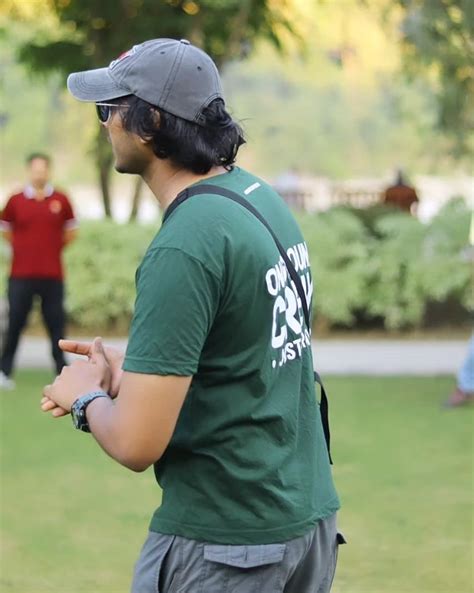 Parth Singh Sengar On Linkedin Justwravel Wravelerforlife Outofcubicle Corporate Mice