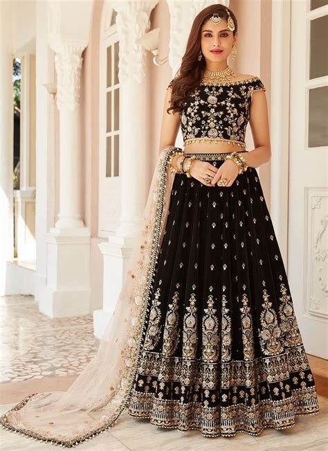 35 Lacha From Traditional To Contemporary The Lacha Legacy Atelier Yuwa Ciao Jp