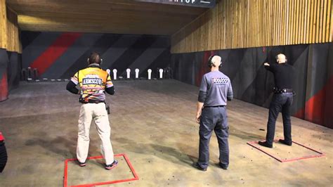 Ipsc Eric Grauffel At The Shootoff Match 16 11 2012 First Round Youtube