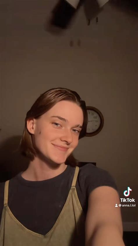 Anna Banana Tik Tok