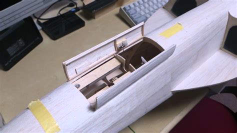 Moving Of Nose Retract Gear With Cover By Door Sequencer Of Rc M346