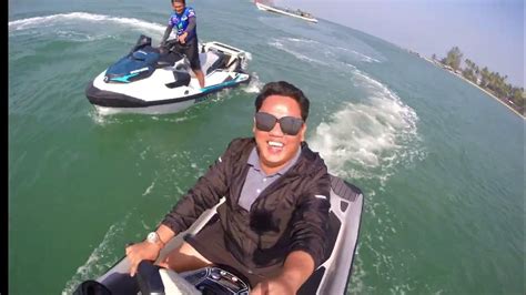 ချောင်းသာမှာ ရေပေါ်ဆိုင်ကယ်မောင်းကြမယ် Youtube