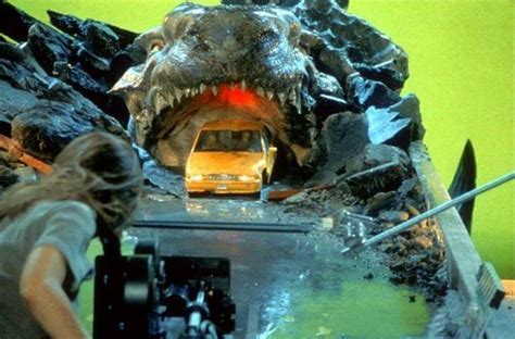 Filming The Taxi Cab Escaping The Jaws Of Death In Roland Emmerichs