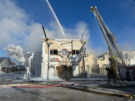 Efrs Battle Early Morning Fire In Alberta Avenue Neighbourhood