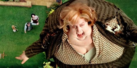 Harry Potters Floating Balloon Recreates Prisoner Of Azkabans Iconic