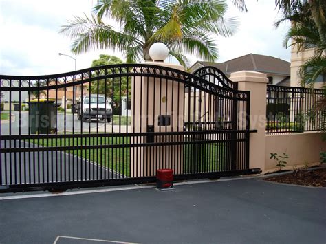 Unit Townhouse And Apartment Security Gates Bags