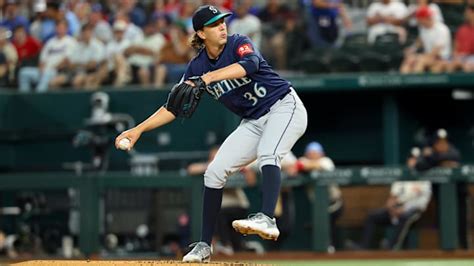 Seattle Mariners Rotation Has 3 Of Most Efficient Starting Pitchers Ever