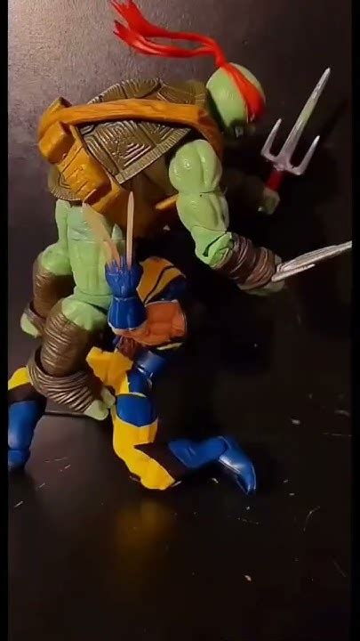 Wolverine Vs Raph Youtube
