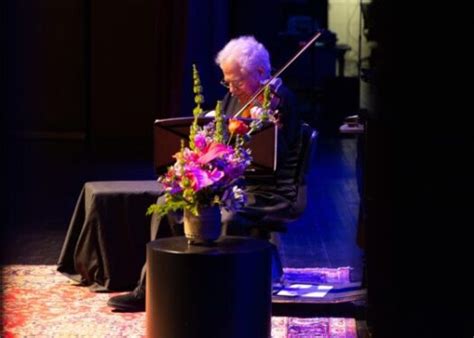 Itzhak Perlman Shares Warm Stories During His Evening In Akron Seen