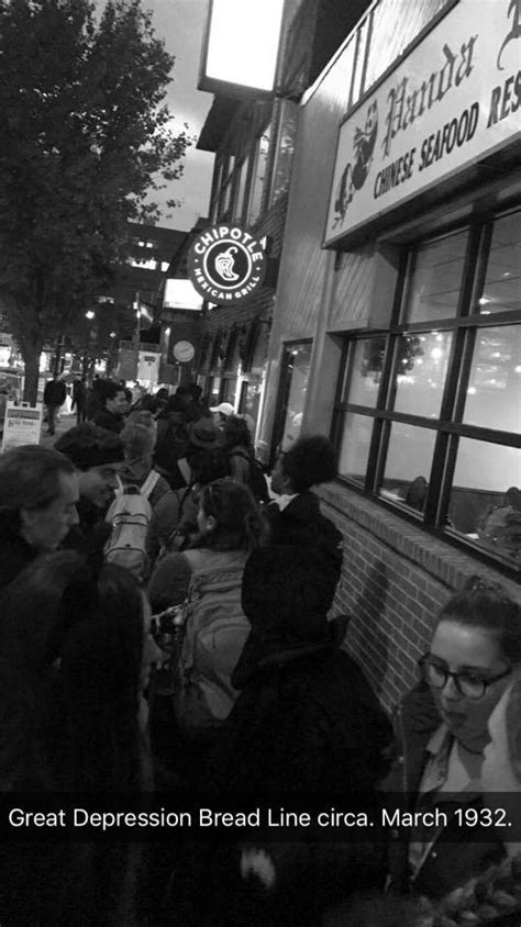 Great Depression Bread Line Circa March 1932 Rfakehistoryporn