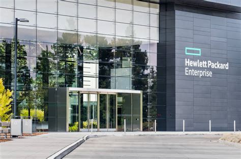 Hpe S Azure Stack Hub Future In Doubt As Us Staff Canned Simplivity