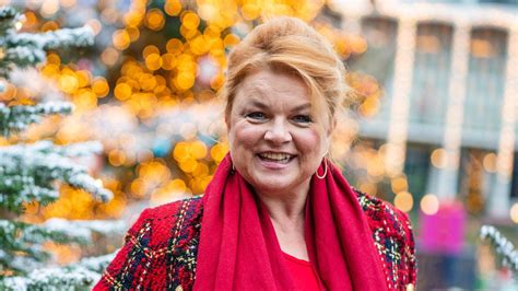 Jeanne Boel Trækker Stikket Kendispar Overtager Billed Bladet