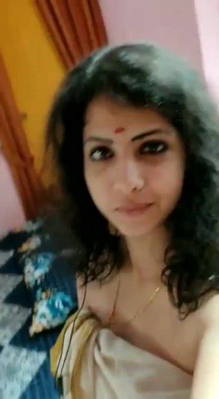 Famousmallubeautyaksharacollectionsecolle1mp4 Share Files Online And Send Larges