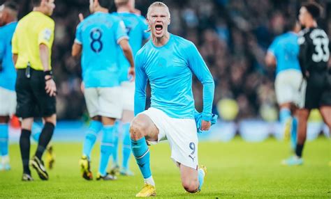 Erling Haaland Disfarça Se De Viking Por Caridade