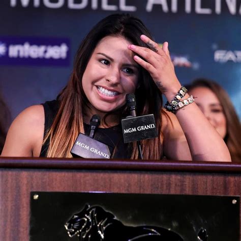 Marlenesparza Marlen Esparza Dedicates Her Flyweight Bout With Aracely Palacios To Everyone