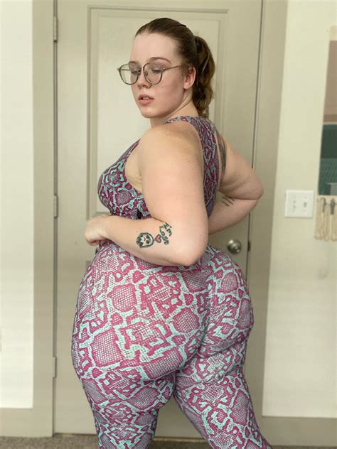 Tw Pornstars Laney Blue Famously Thicc Twitter ‼️used Legging For