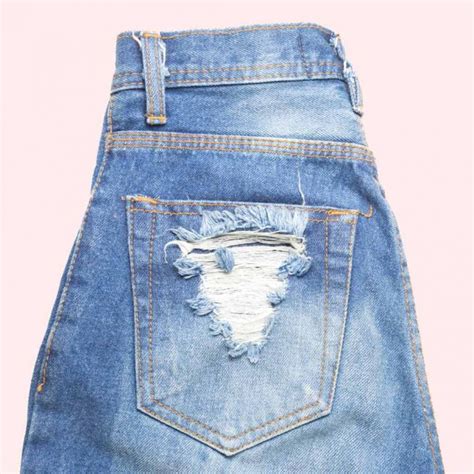 Diy Ripped Jeans Easy Techniques For Beginners Treasurie
