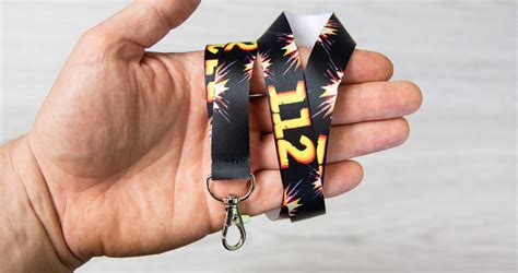 Lanyards E Portachiavi Con Laccio Lungo Con Il Tuo Design