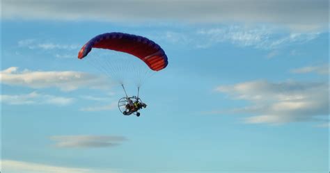 滑翔伞视频素材下载