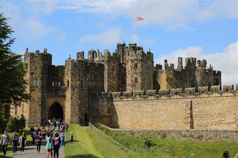 Alnwick Castle Alnwick England 2026 Film Famous Fortress Of The