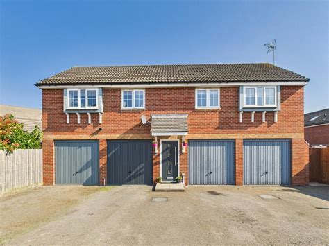 Catherine Place Longford 2 Bed Detached House For Sale £245000