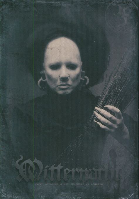 Pin By 𝕸𝖎𝖓𝖆 𝕸𝖔𝖔𝖓 On Anna Varney Cantodea Gothic Images Roman Noir