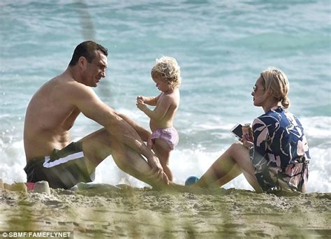 Hayden Panettieres Daughter Shares Sweet Moment With Dad Wladimir
