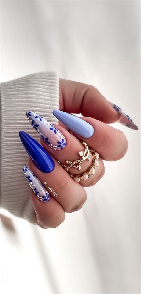 40 Spring Inspired Nail Designs Shades Of Blue Floral Almond Nails