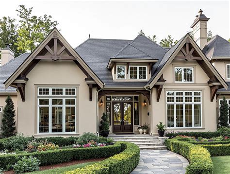 Traditional Roof Designs