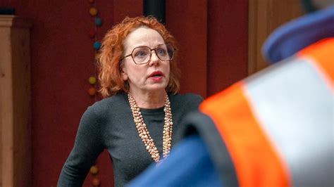 Els De Schepper “daar Ben Je Niks Mee” Showbizzsite