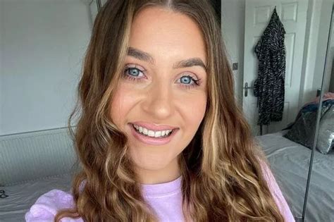 Gogglebox Star Izzi Warner Stuns Fans As She Confirms Split From Long