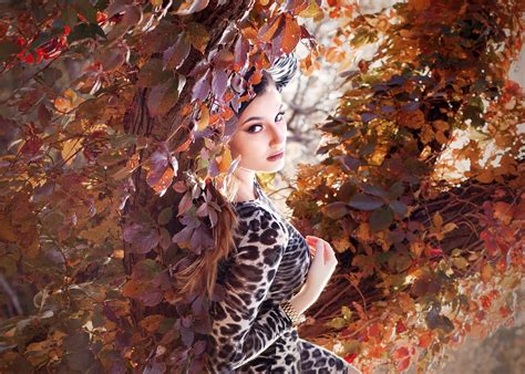 Women Outdoors Women Model Wallpaper Coolwallpapers Me