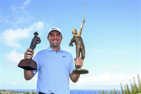 Scottie Scheffler Wins Player Of The Year Joins Tiger Woods In Pga