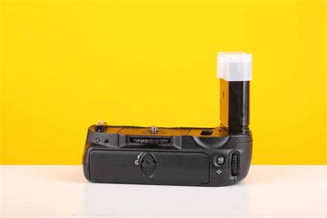 Nikon Multi Function Battery Pack Vintage Camera Hut