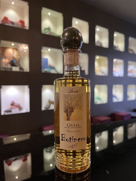 Grappa Giulia” Of Berta Private Selection For Botinero Botinero