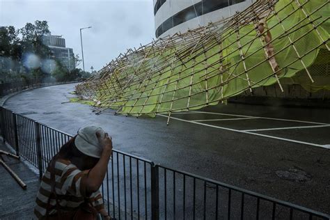 Rains From Typhoon Wipha Batter Hong Kong As It Heads For Mainland