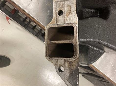 For Sale Edelbrock Ch4b Intake For E Bodies Only Mopar Forum