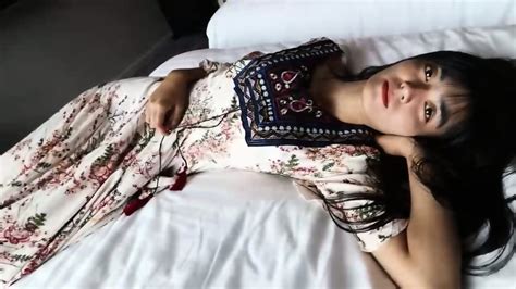 A Dense Muffin From The Crowd Eporner