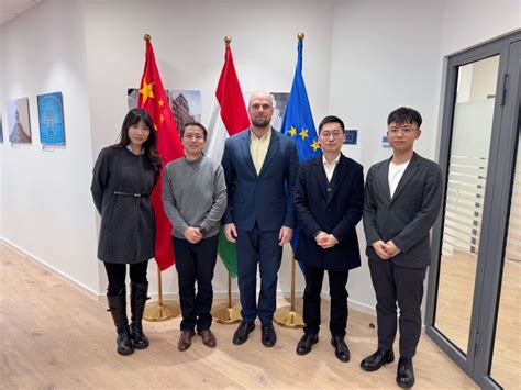 🇨🇳🇭🇺 Its A Fruitful Meeting With Zsofia Szoko，deputy Consul General Of… Merlin Zhang