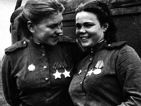 Smart Beautiful And Deadly 19 Year Old Soviet Sniper Roza Shanina With 59 Confirmed Kills