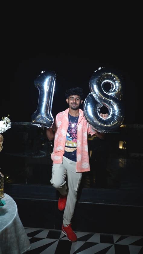 Sabapathy Muthukumar Official 18th Year Celebration 🎆 My Son Dhilip