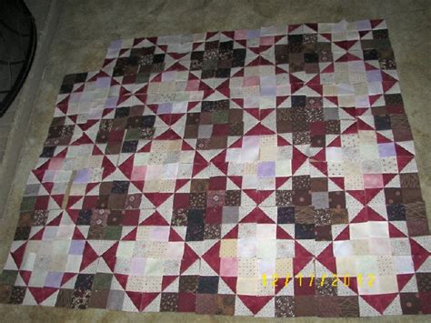 Elaine Adair Pieces Scrappy Split 9 Patch Christmas 2012