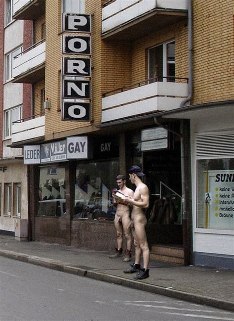 Doing Stuff In The Buff Page 9 Lpsg