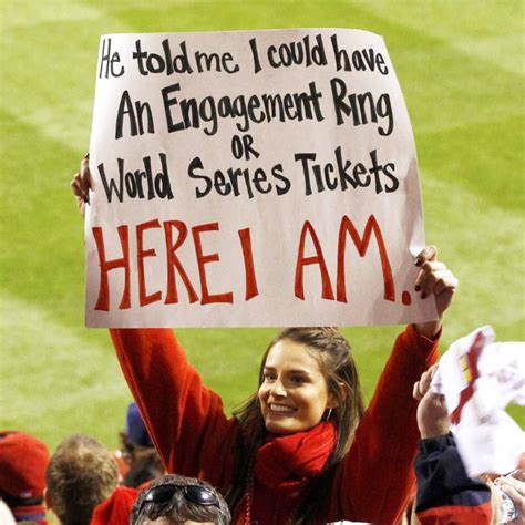 21 Hilarious Fan Signs That Stole The Sports Show Barnorama