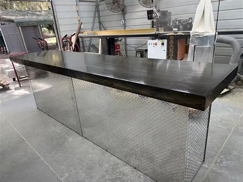 Diamond Plate Large Industrial Sales Counter Foo Bars
