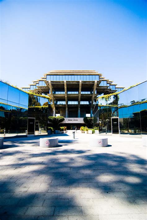 Galería De Clásicos De Arquitectura Biblioteca Geisel William L
