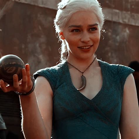 Wallpaper Daenerys Targaryen Emilia Clarke Game Of