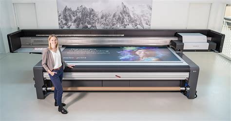 Swissqprint Launches A New Flatbed Generation